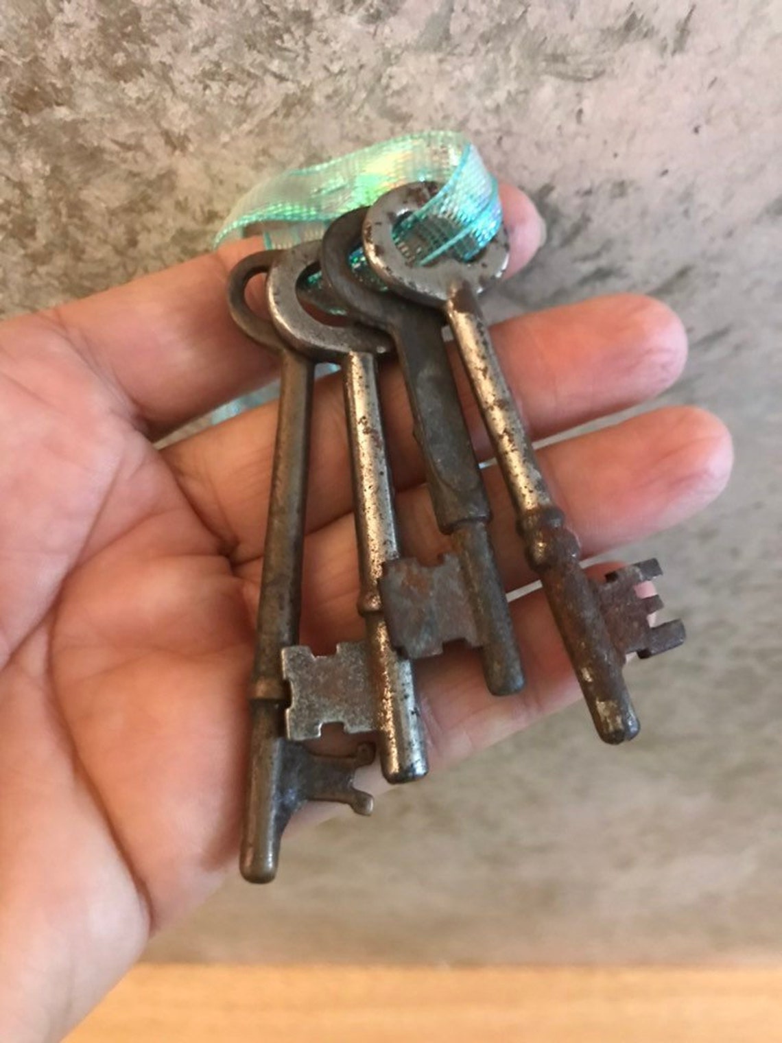 Quatre clefs Antique clés vintages ancien porte clés clefs | Etsy
