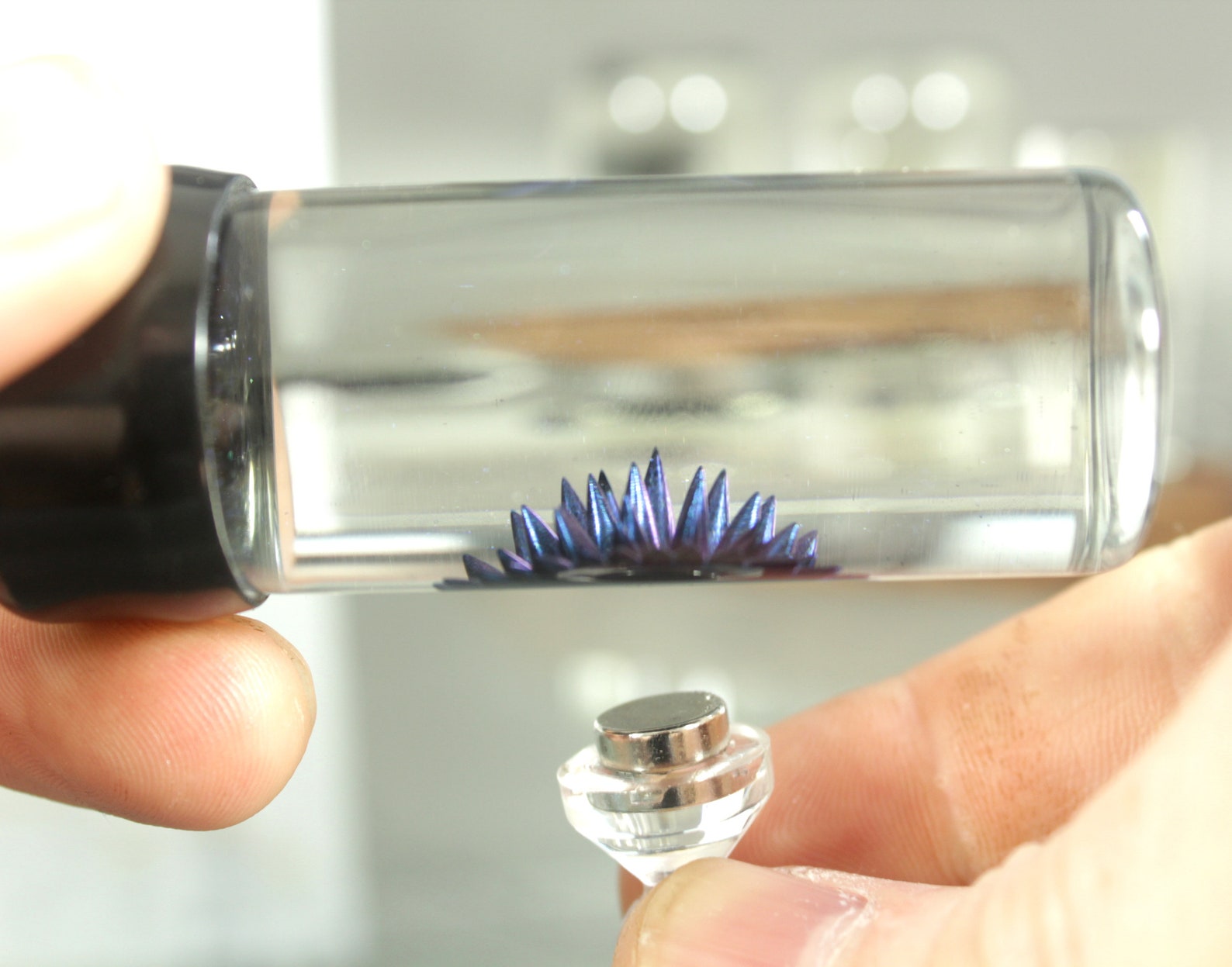Mini Ferrofluid Magnetic Displays in Gold, Red, Blue or Black ...