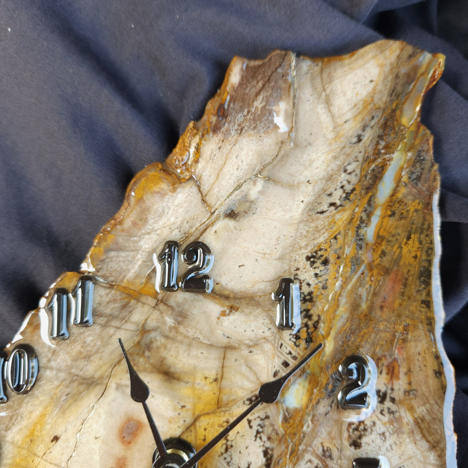 Petrified Wood, Stone Wall Clock, Enticing, Decorative, Highlight, Gift ...