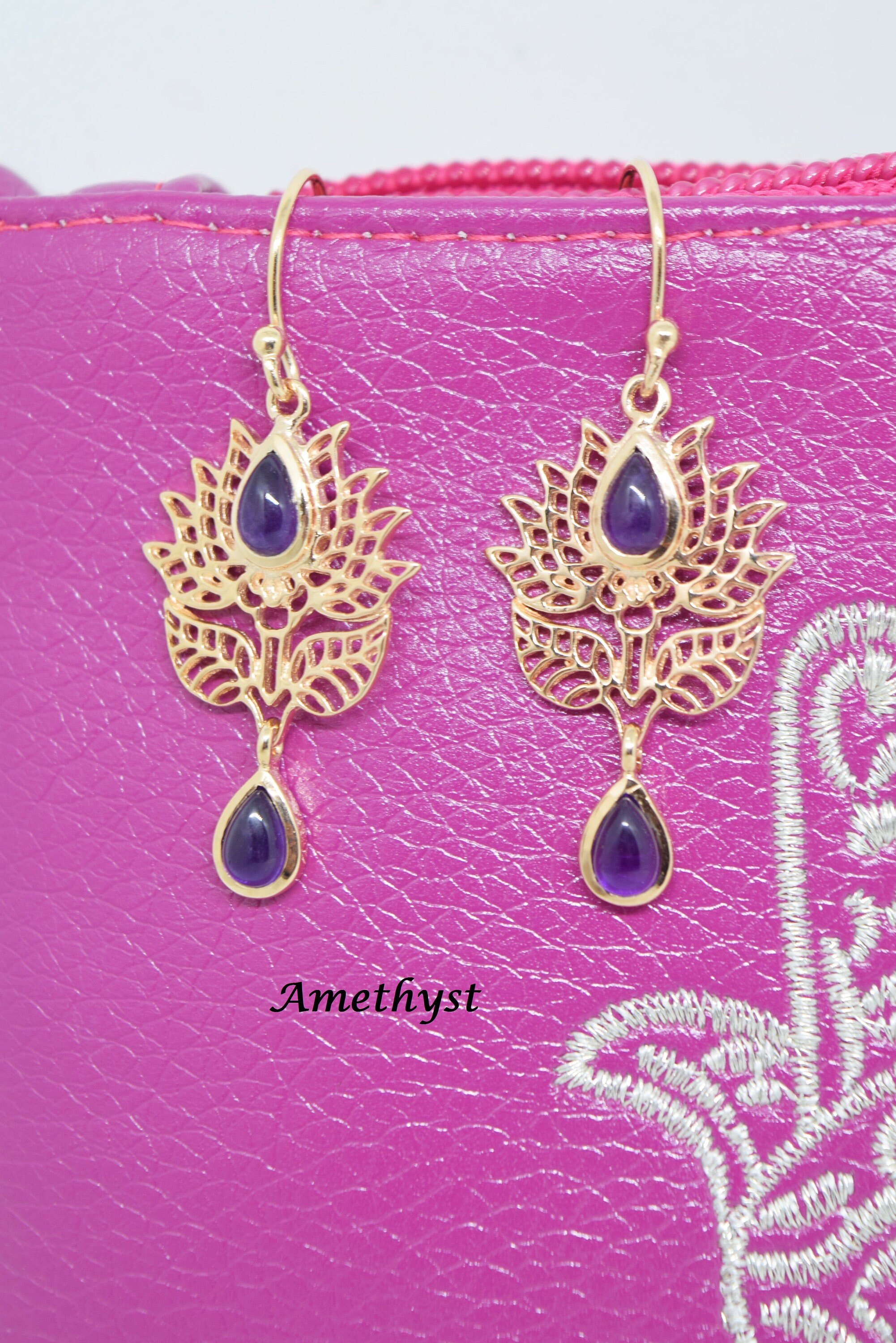 Boho loto flor colgante pendientes | Etsy