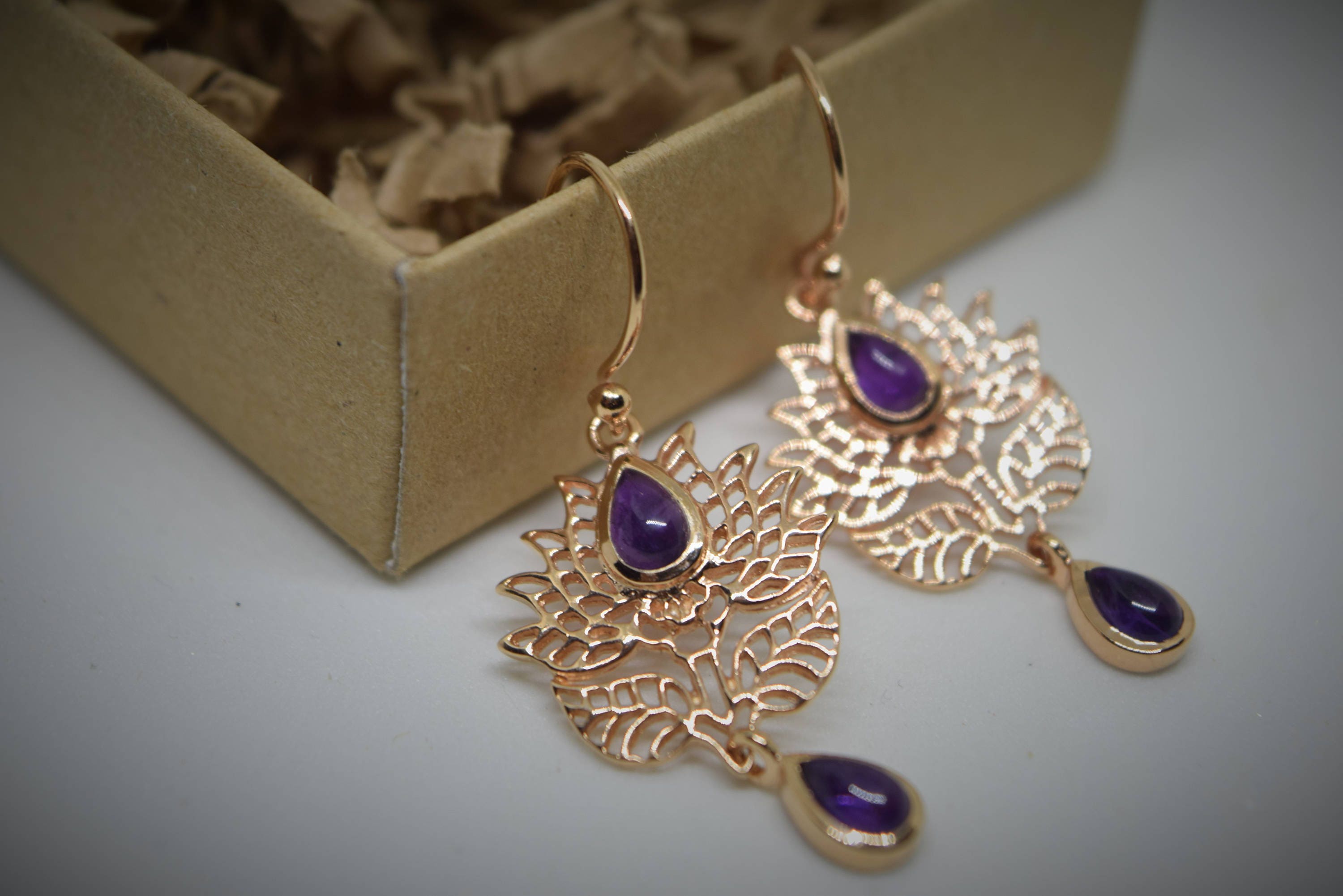 Boho loto flor colgante pendientes | Etsy