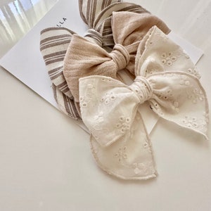 Neutral Fable Bow. Set of 3. Neutral Baby Bow. Neutral Clip. Baby ...