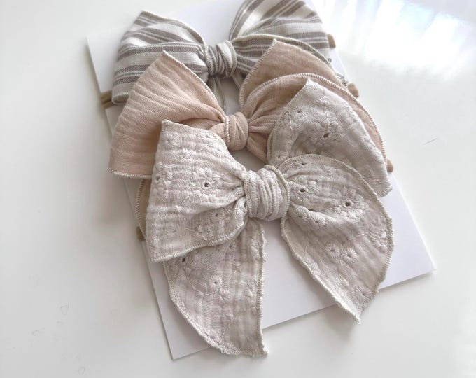Neutral Fable Bow. Set of 3. Neutral Baby Bow. Neutral Clip. Baby ...