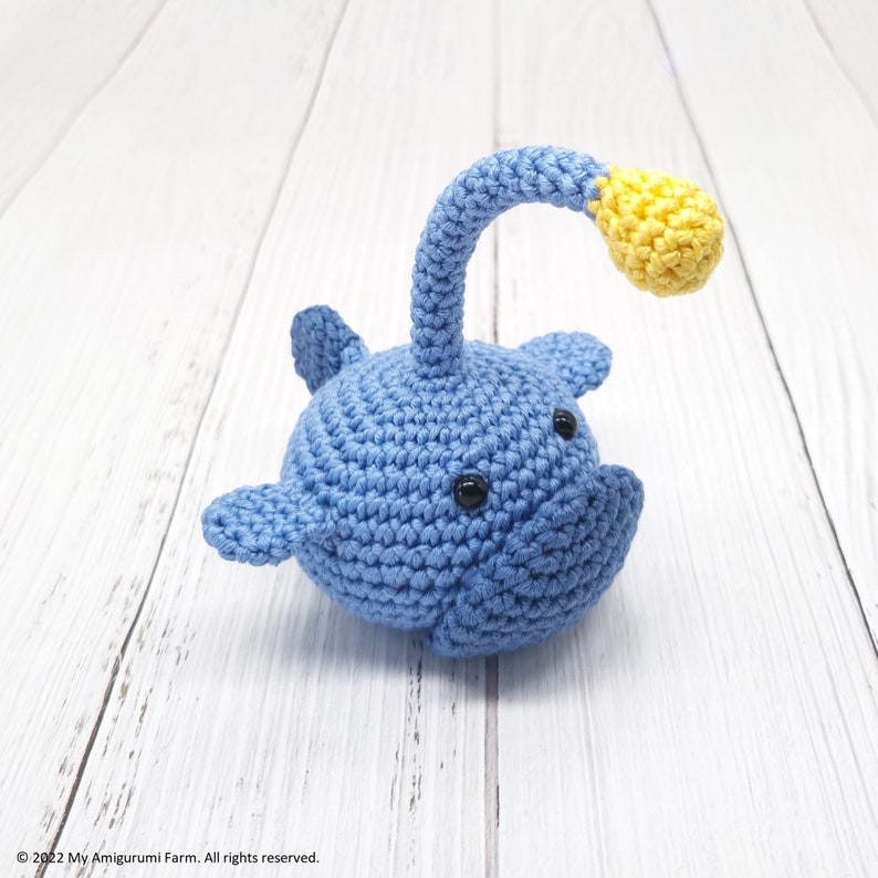 PATTERN: Crochet Small Anglerfish Pattern Amigurumi - Etsy