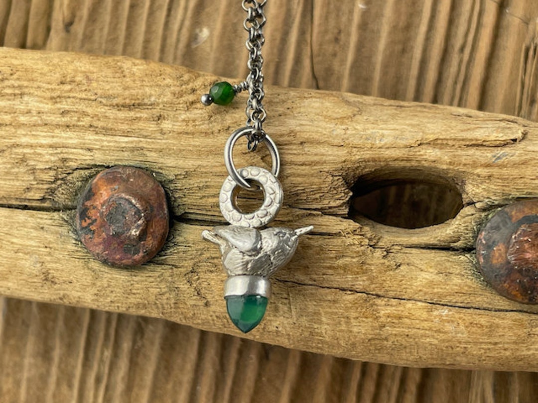 A Little Bird Told Me. A Tiny Wren in Sterling Silver With Green Onyx and Emerald - Etsy