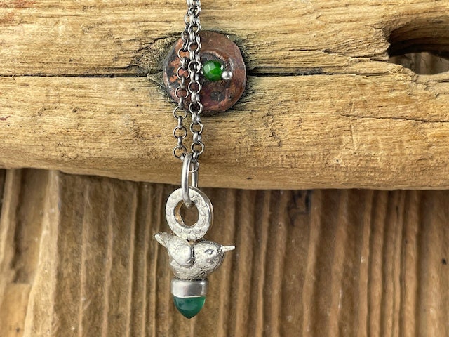 A Little Bird Told Me. A Tiny Wren in Sterling Silver With Green Onyx and Emerald - Etsy