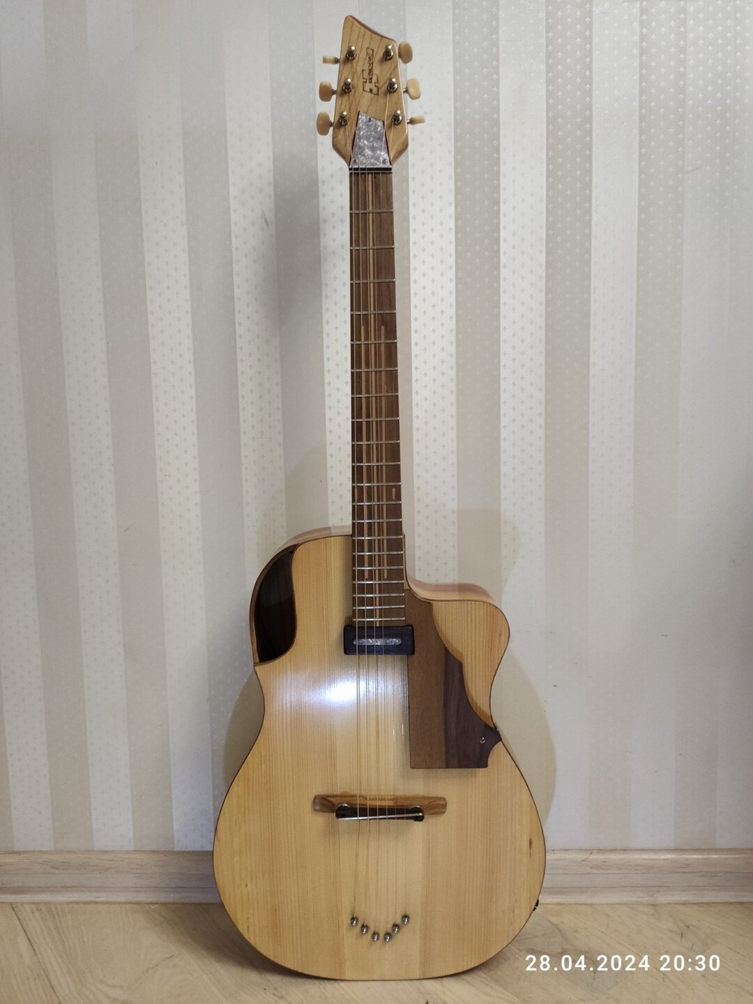 Handmade Acoustic Electric Guitar Kalenichenko Ukrainian Master Archtop ...
