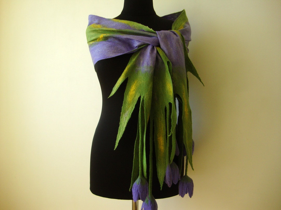 Felt Flower Bouquet Scarf - Handmade Wool Shawl, Lavender Tulips - Etsy