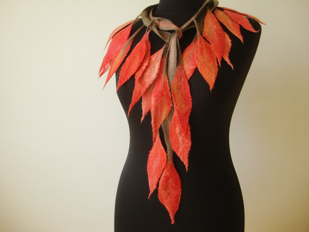 Autumn Leaves Felt Necklace Fall Accessory Felted Garland - Etsy