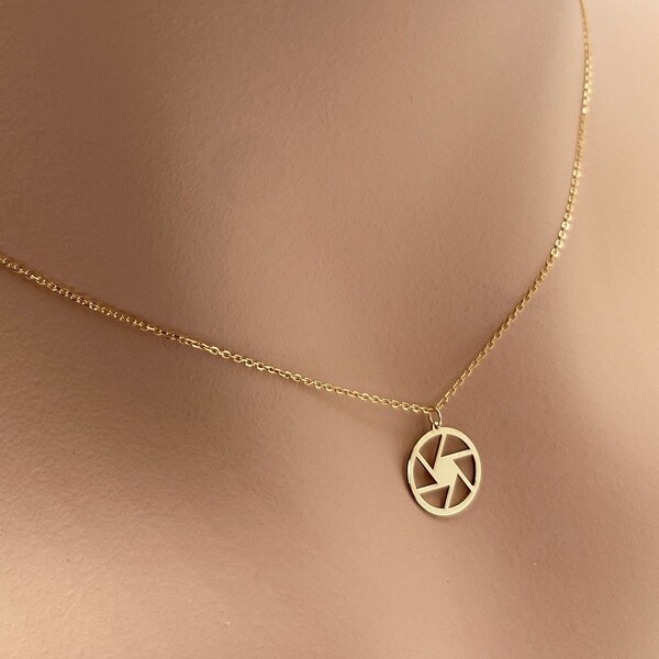 Camera Necklace - Etsy