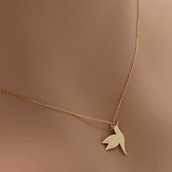 Hummingbird Necklace - Etsy