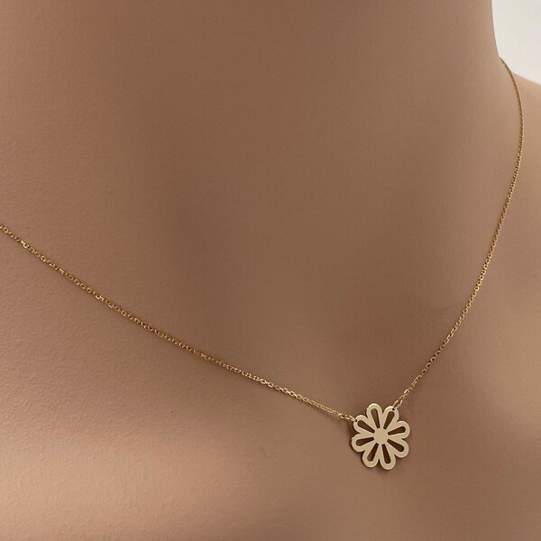 Gold Flower Necklace - Etsy