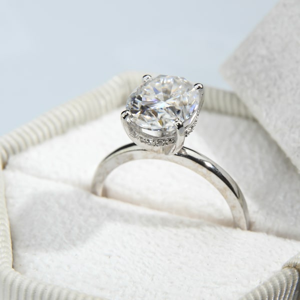 Small Diamond Ring - Etsy