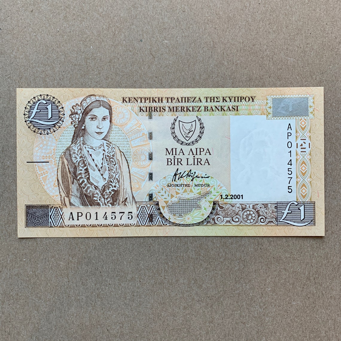 Cyprus 1 Poundbanknote. Cypriot Currency. Young Girl. - Etsy