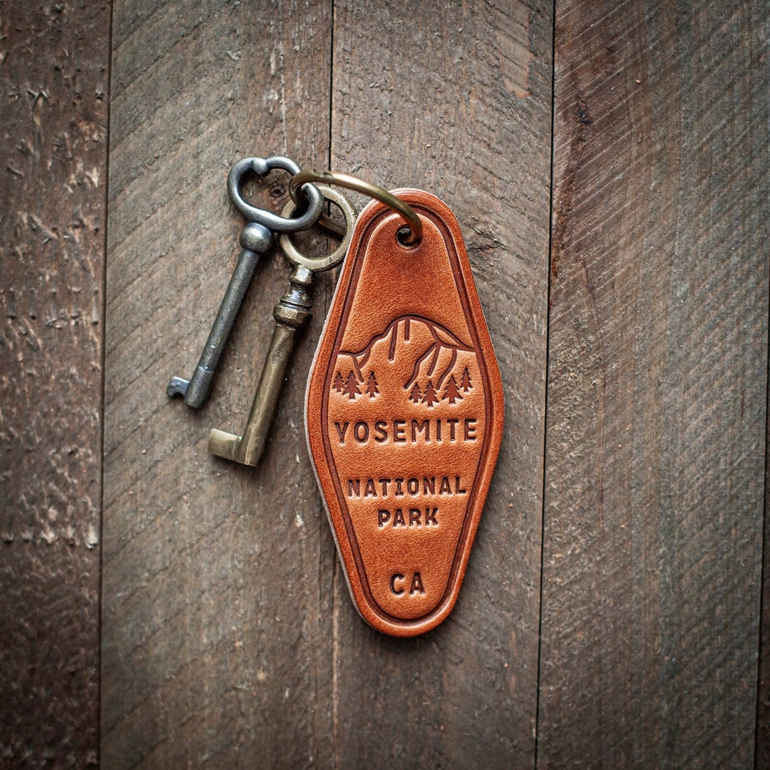 Yosemite National Park Leather Keychain Motel Style - Etsy