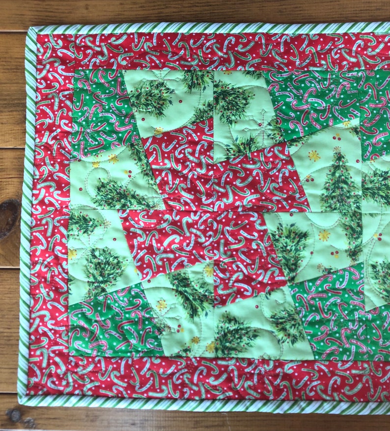 Easy Christmas Table Runner Quilt Kit Candy Cane Christmas - Etsy