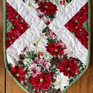 Christmas Table Runner - Etsy