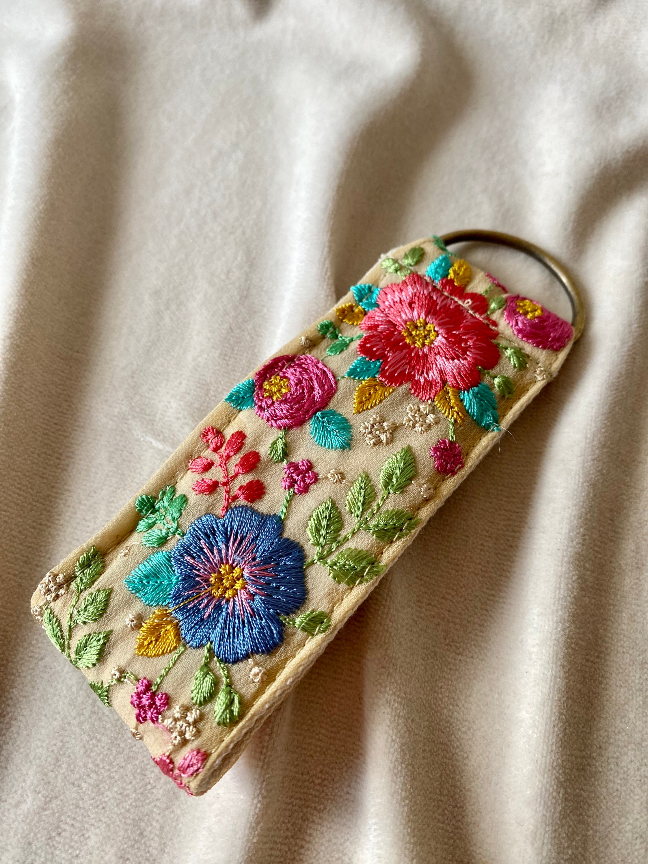 Primavera Keychain With Floral Pattern Handmade Gift - Etsy
