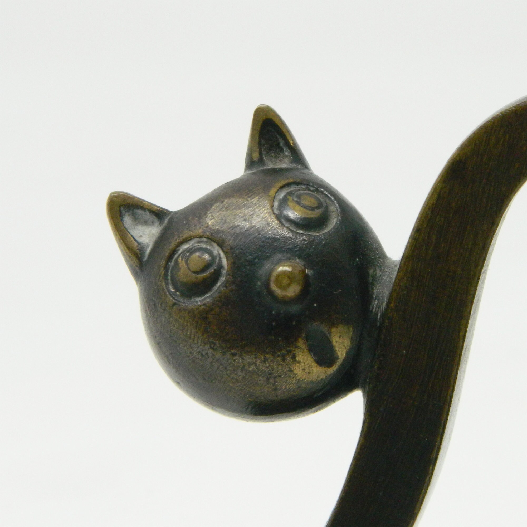 Richard Rohac Vienna - Cat Pretzel Holder Made of Bronze - Etsy
