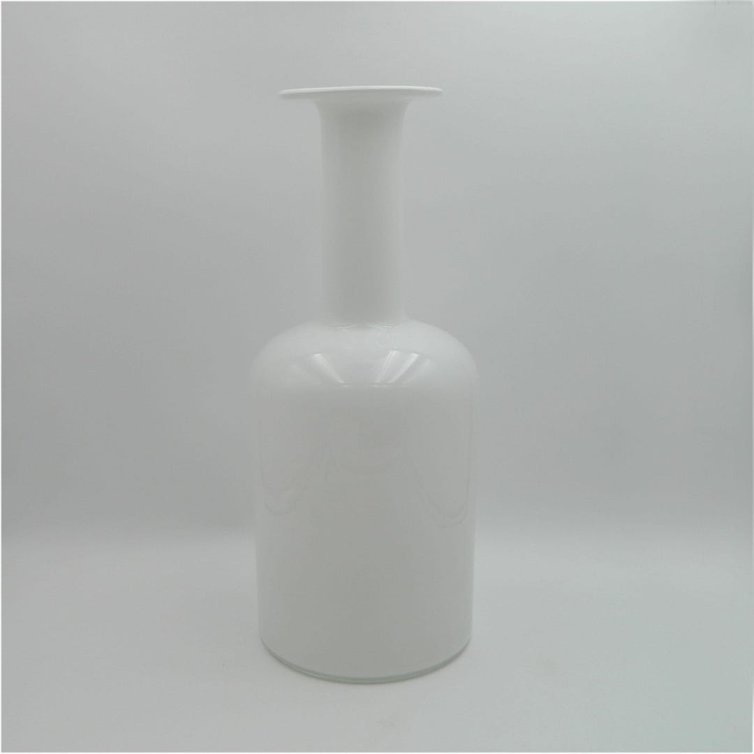White 20" Holmegaard Gulv Vase by Otto Brauer, Designed in the 1960s - Etsy