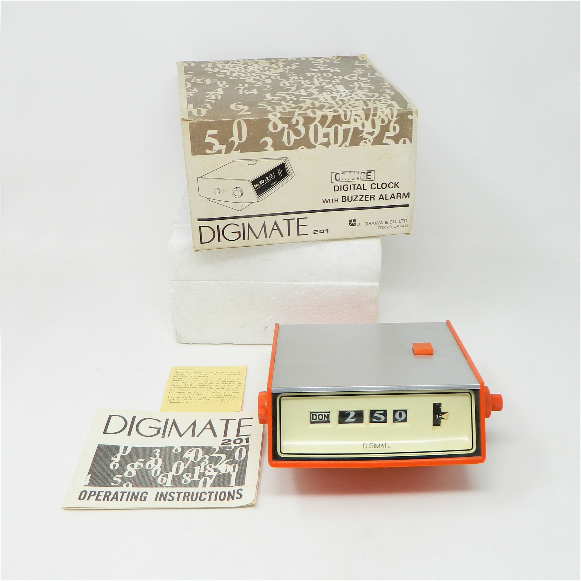 Oranger Vintage Space Age Flip Alarm Clock Digimate 201 From Japan ...