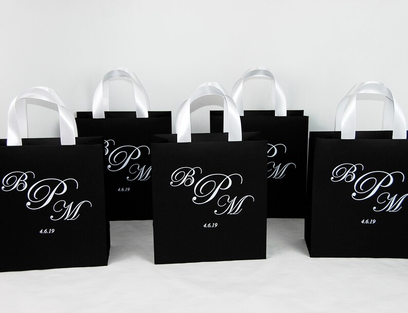 25 Wedding Monogram Bags With Satin Ribbon Handles and Your - Etsy