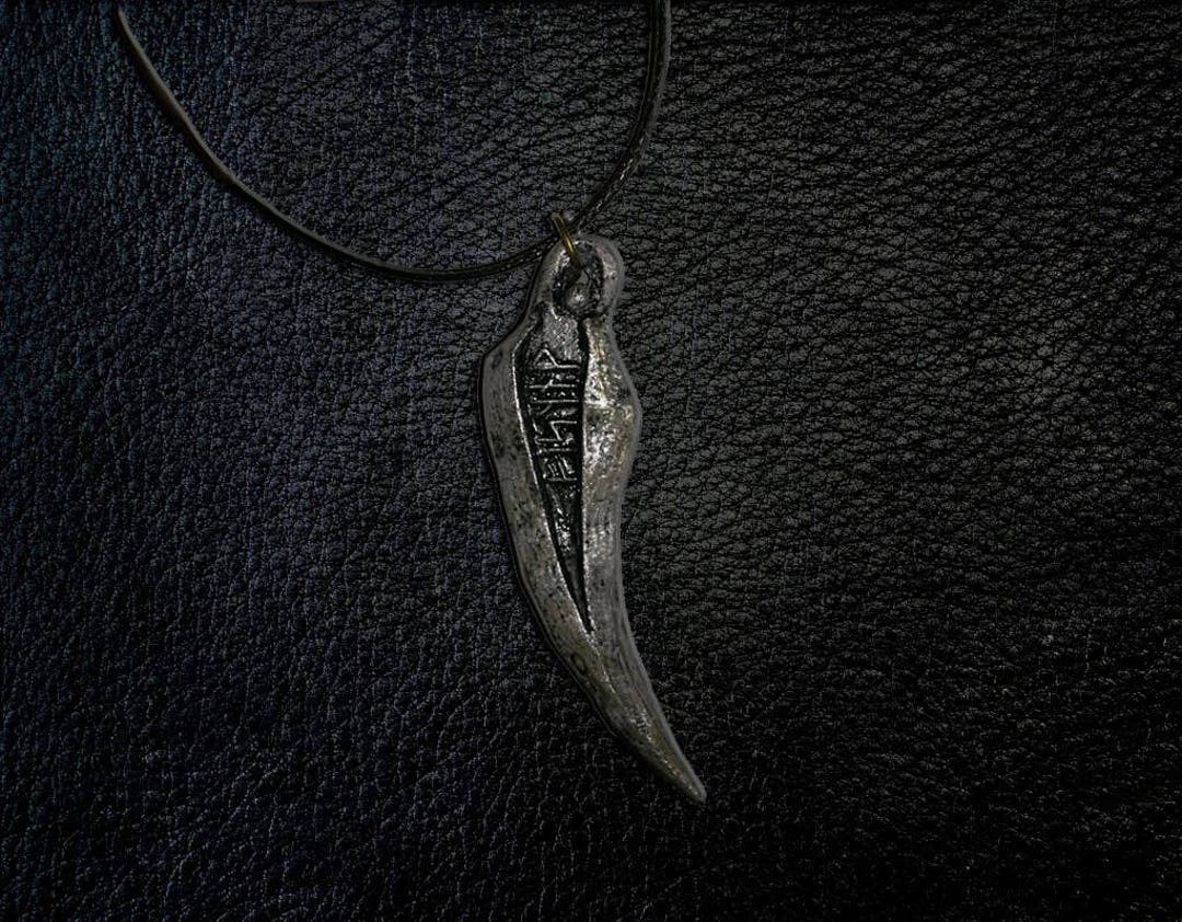 Old Hunter Badge Pendant Bloodborne Inspired - Etsy