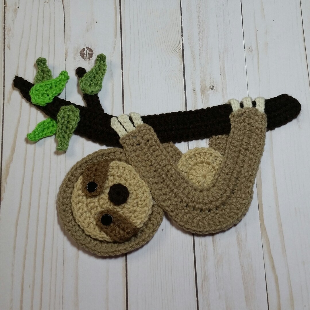 Sloth Applique / Sloth Hanging on A Branch Applique / Crochet Sloth ...
