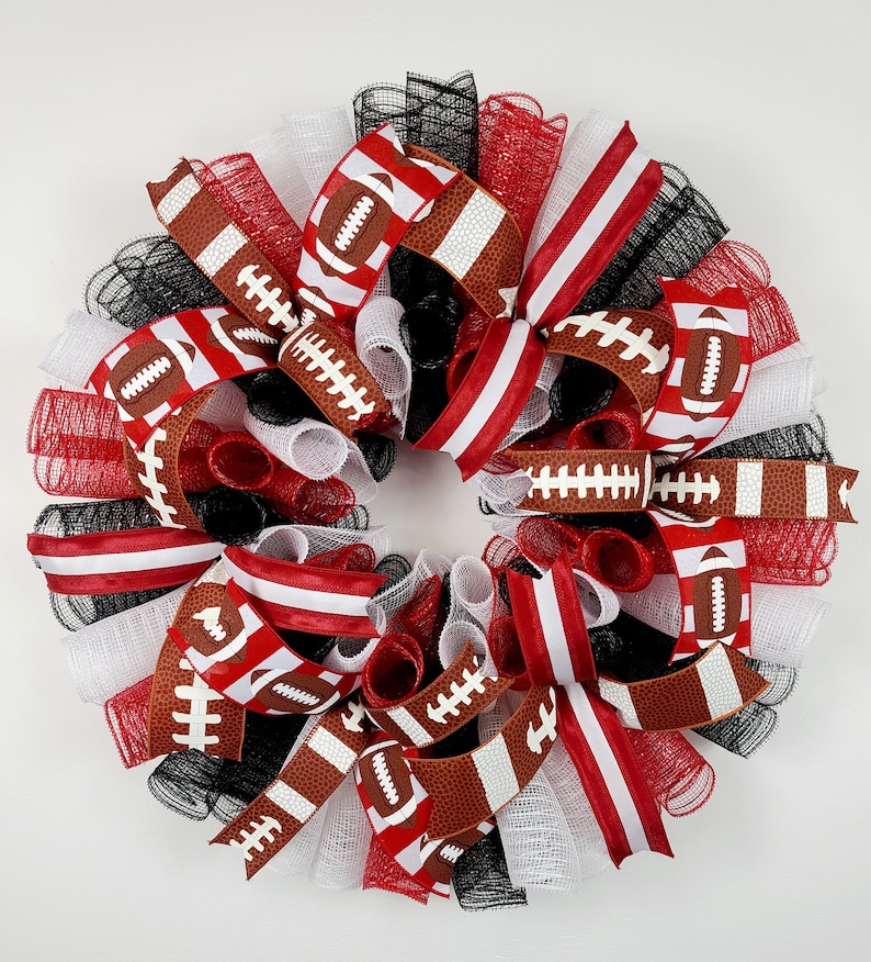 Football Theme Wreath, Football Wreaths for Front Door, Tailgate Party ...