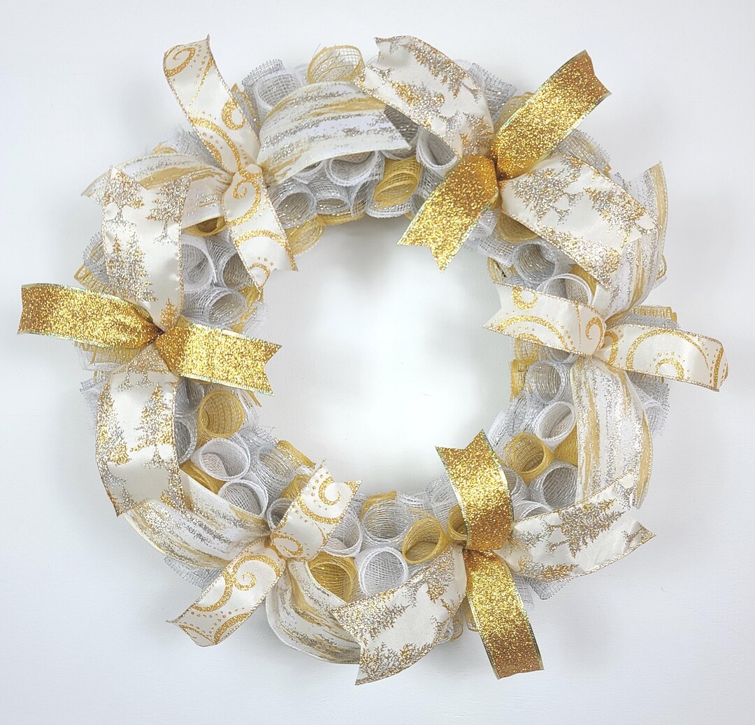 Gold Winter Wreath, Elegant Holiday Wreath, Front Door Decor for ...