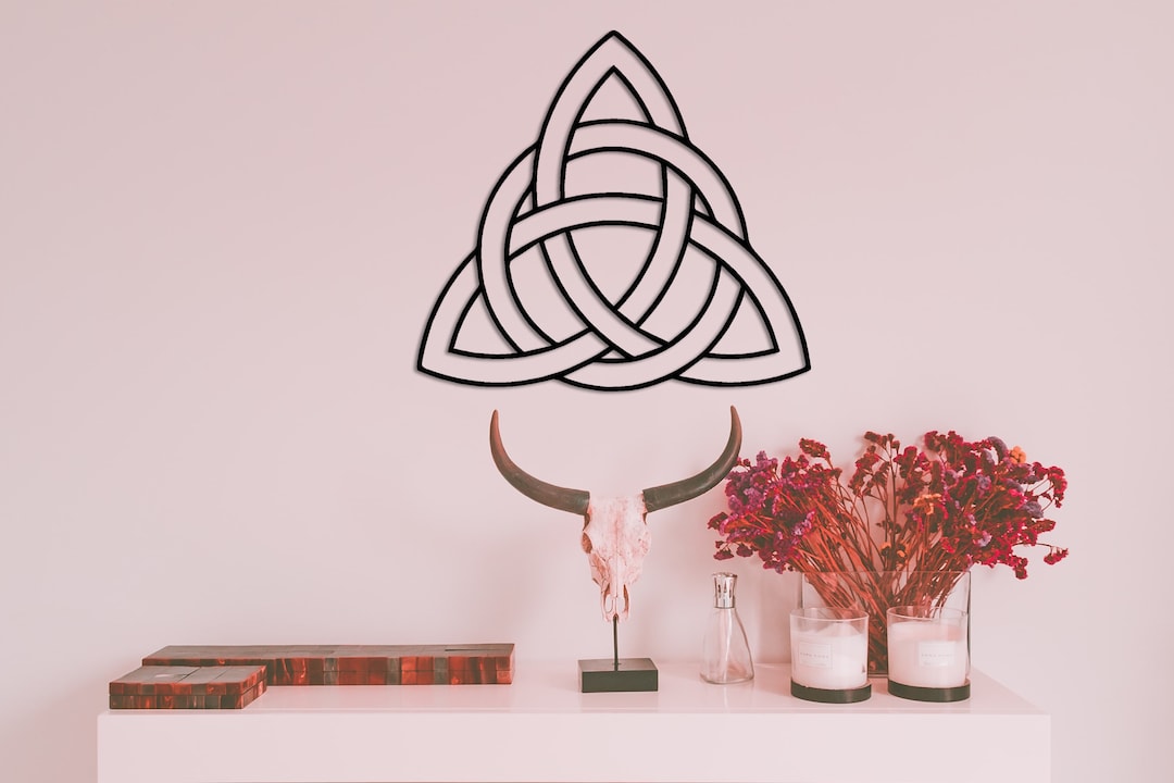 Triquetra Metal Wall Art, Vikings Decor, Runic Compass, Viking ...