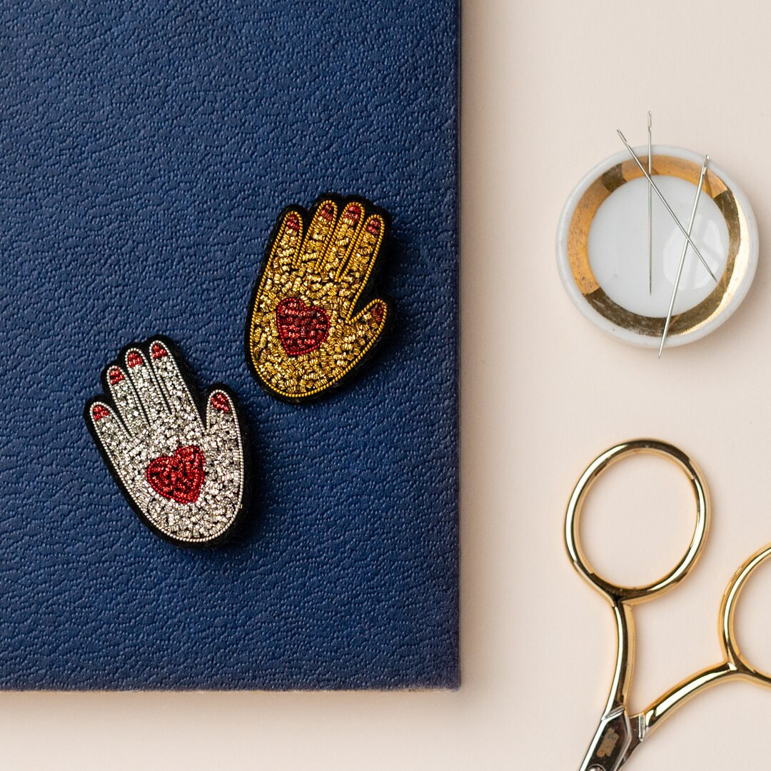 Heart in Hand - Goldwork Hand Embroidered Brooch - Etsy