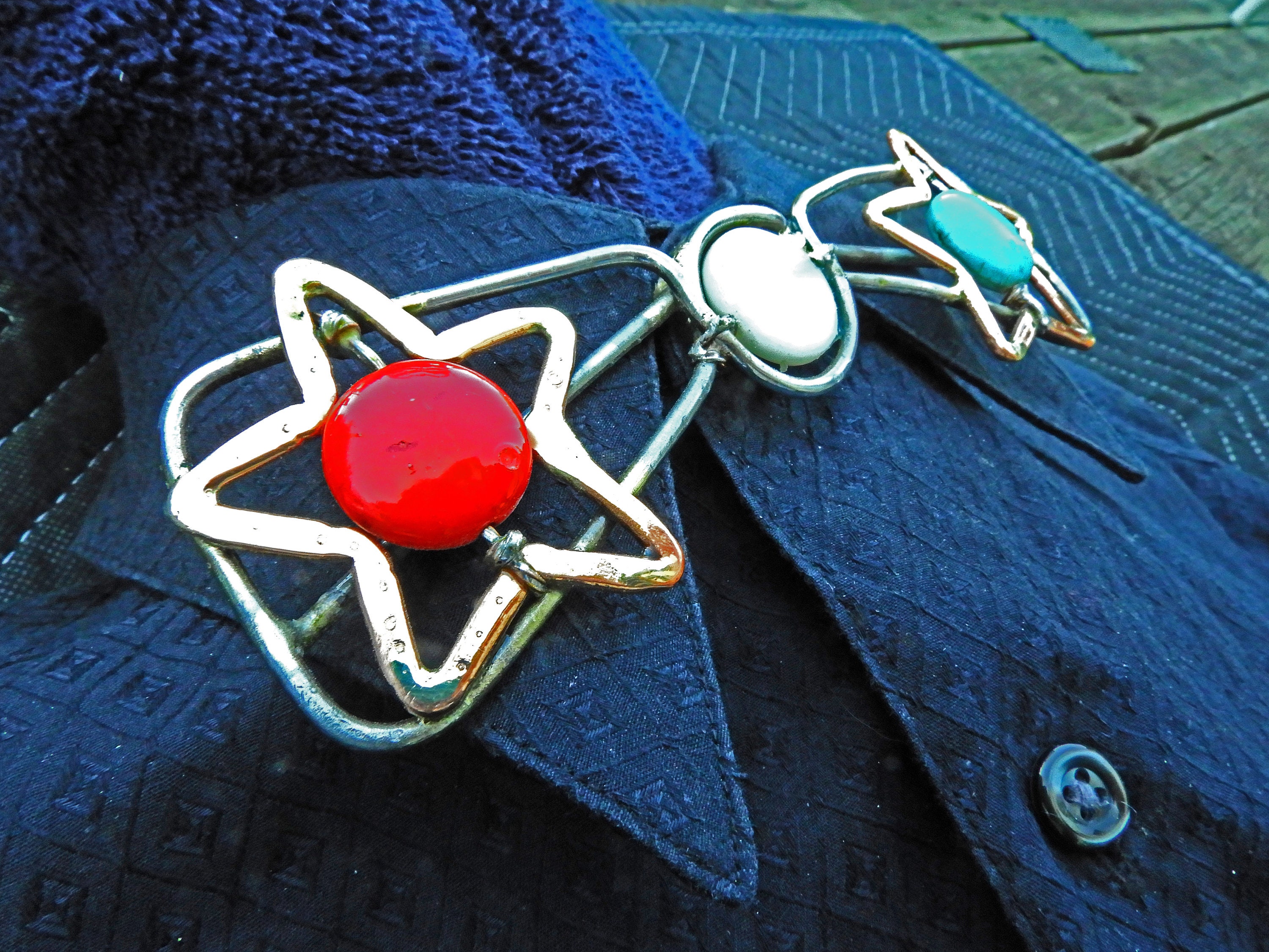 Fliege, geschmiedeter Schmuck, Metall Stahl, Kupfer, Türkis, Koralle ...