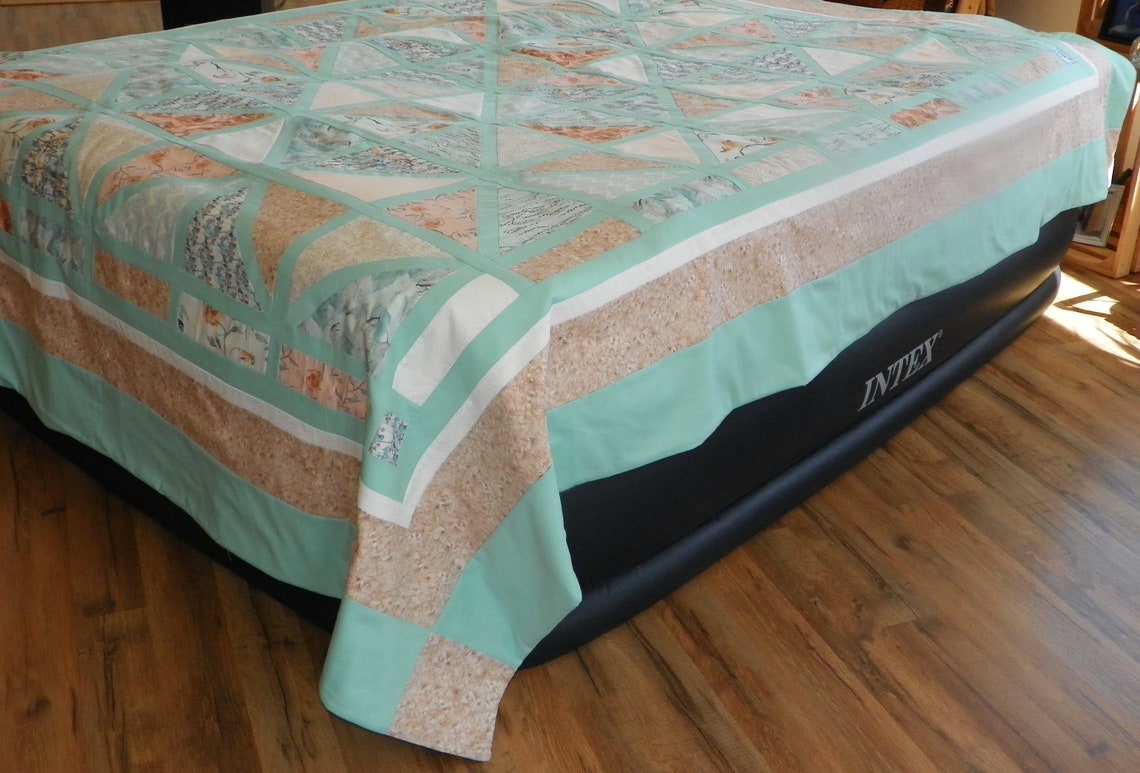 Patchwork Queen Size Quilt - With 2 Pillowcases - Etsy