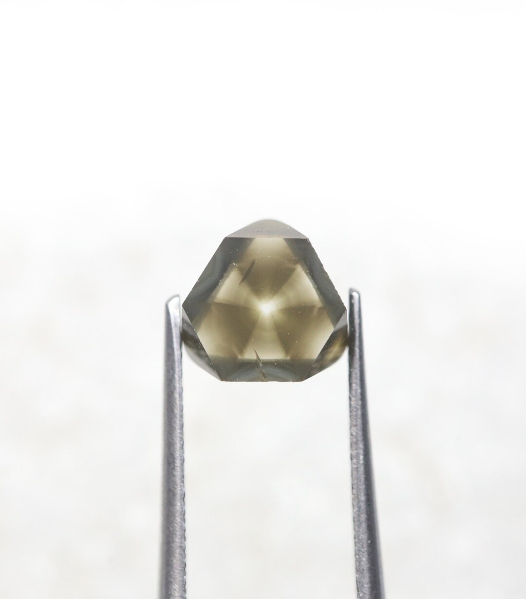 1.96 Ct. Natural Zimbabwe Mine Trapiche Diamond for Special Fine ...