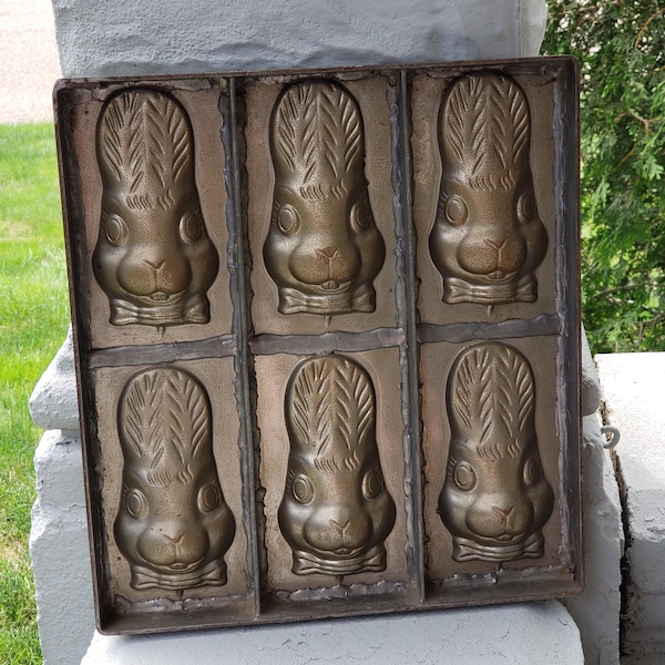 Vintage Bunny Molds - Etsy