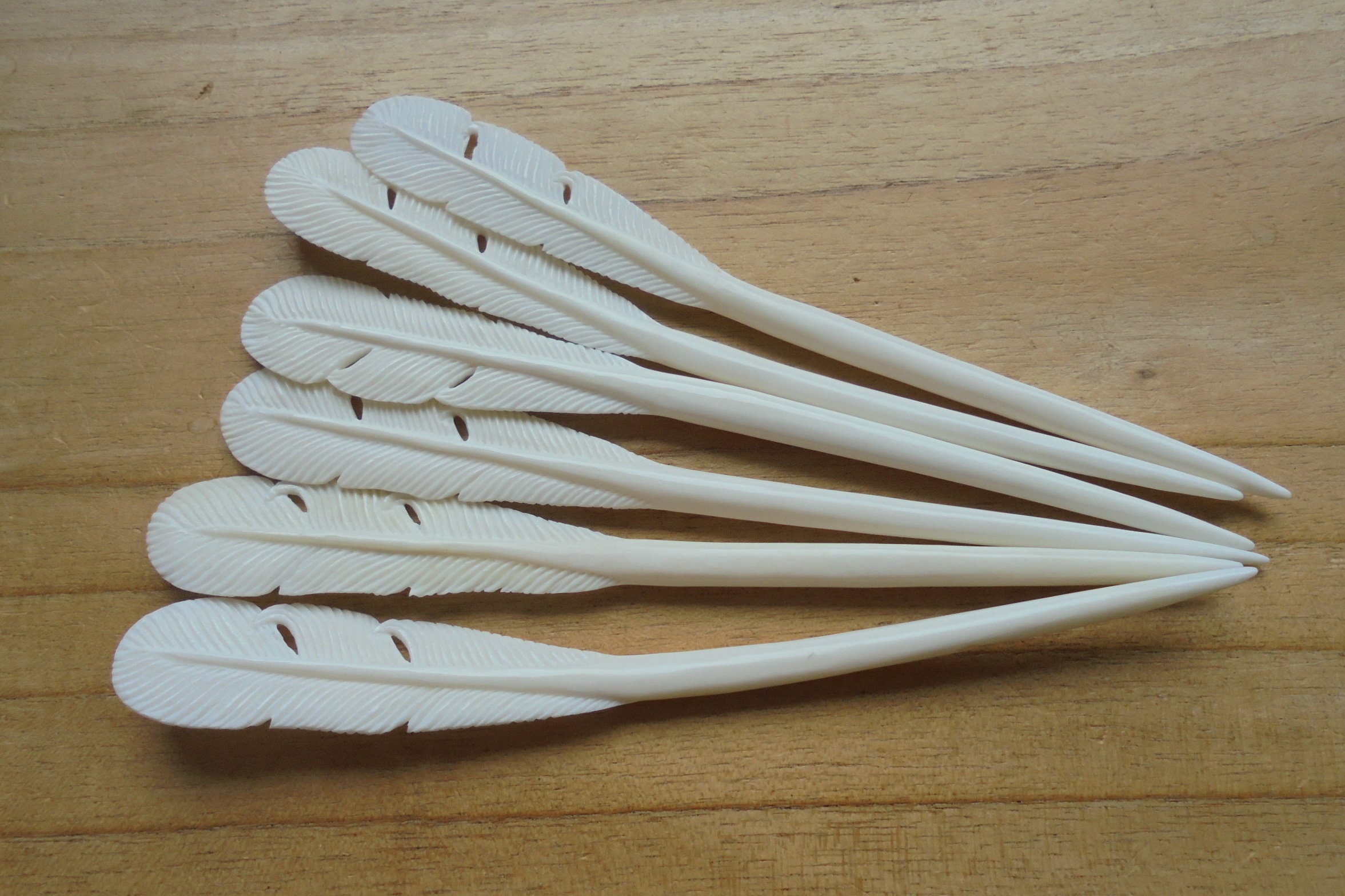 Hand Carved Feather Hair Stick, 1 Prong Bone Hair Sticks, Hair Pin ...