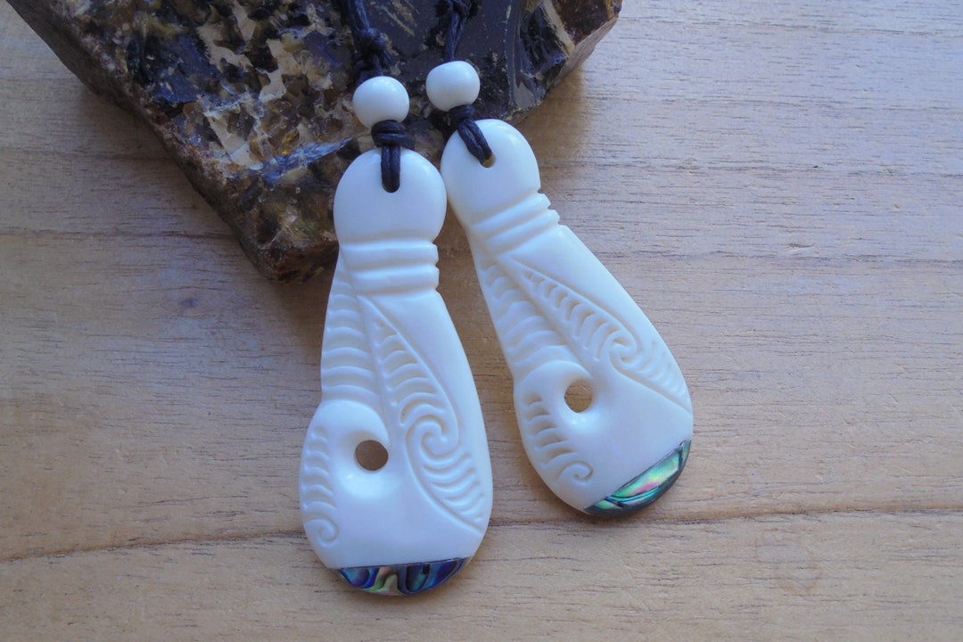 Maori Toki Bone Necklace With Paua Shell Inlay, Adze Bone Pendant, Bali ...