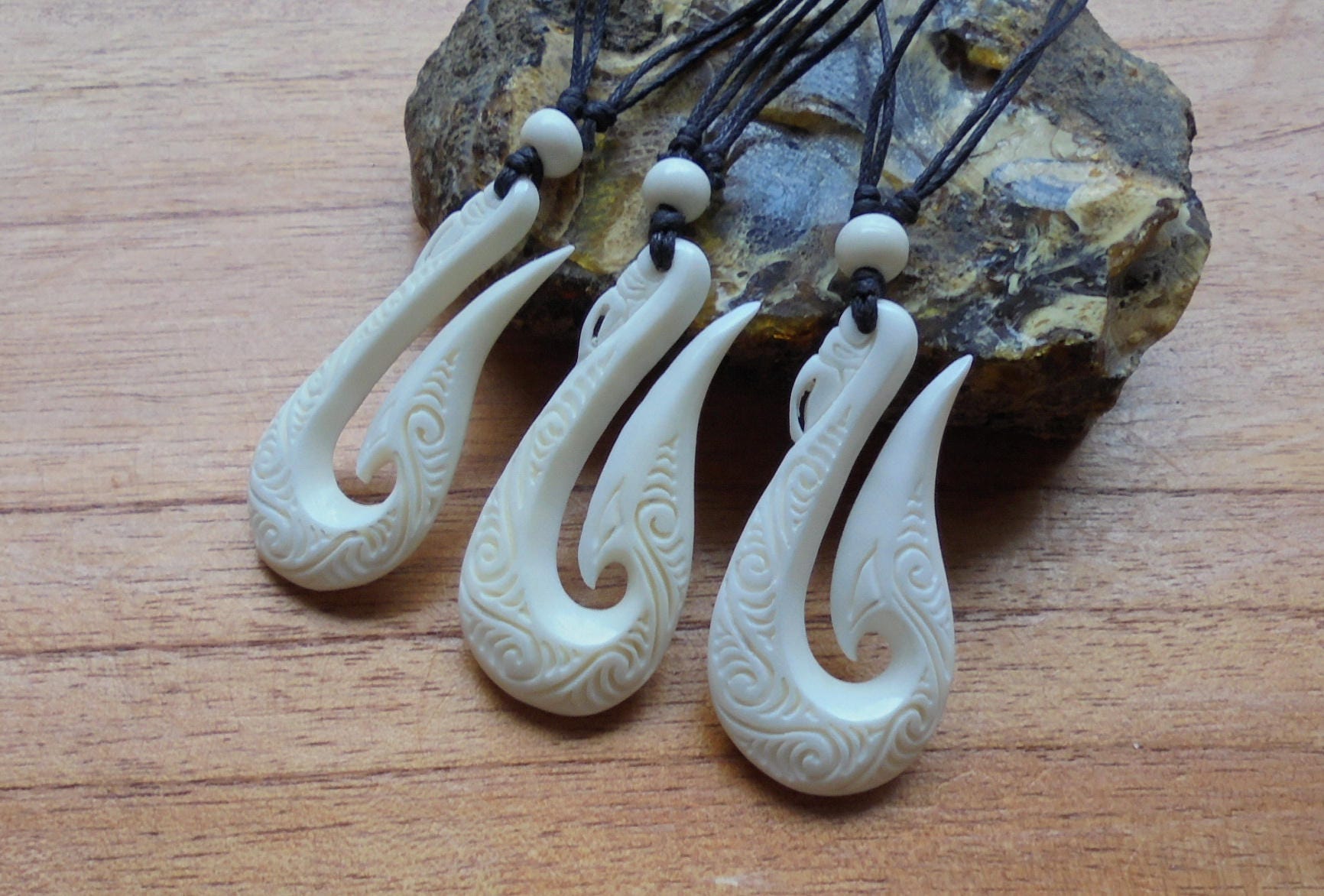 Maori Fish Hook Bone Necklace Hei Matau Bone Pendant Bali - Etsy