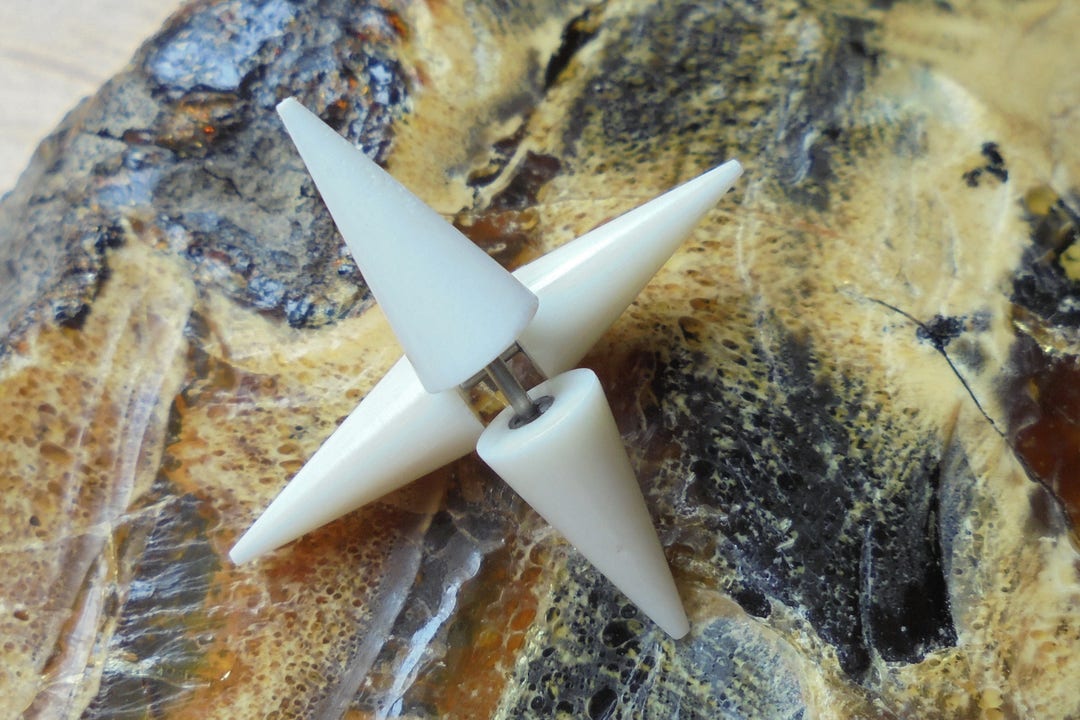 Double Spike Gauge Earrings Talon Fake Earrings Tribal Bone - Etsy