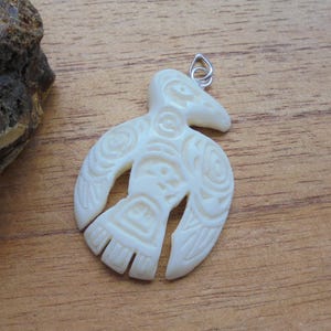 Raven Bone Pendant, Raven Northwest Coast Carving, Bali Bone Carving ...