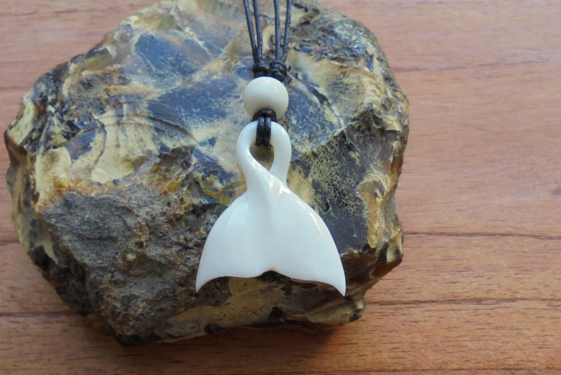Maori Whale Tail Bone Necklace Bone Pendant Bali Bone | Etsy