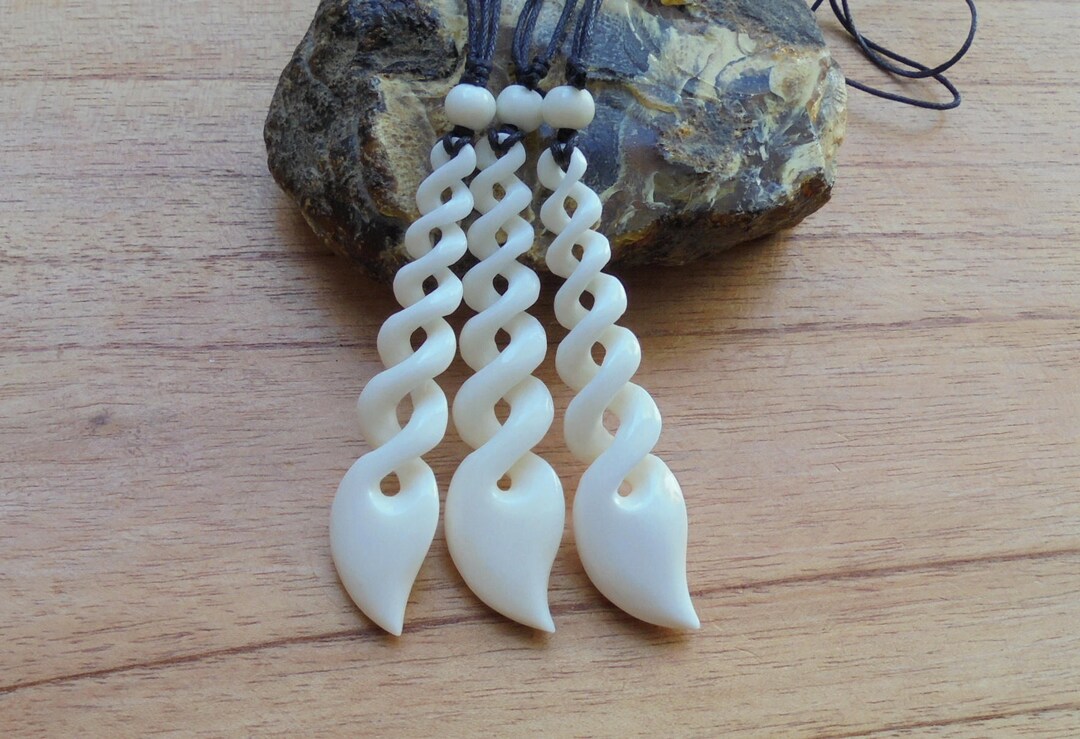 Maori Multiple Twist Bone Necklace, Maori Bone Pendant, Bone Carving ...