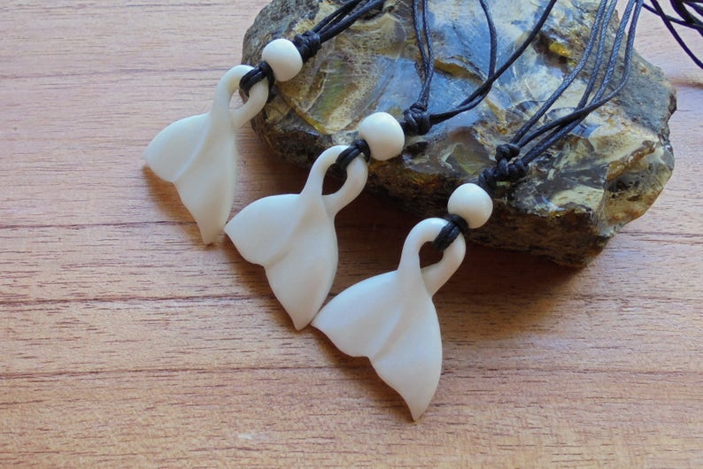 Maori Whale Tail Bone Necklace Bone Pendant Bali Bone - Etsy