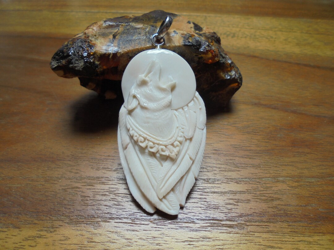 Hand Carved Moon Howling Wolf Bone Pendant Bali Bone Carving P12-1 - Etsy