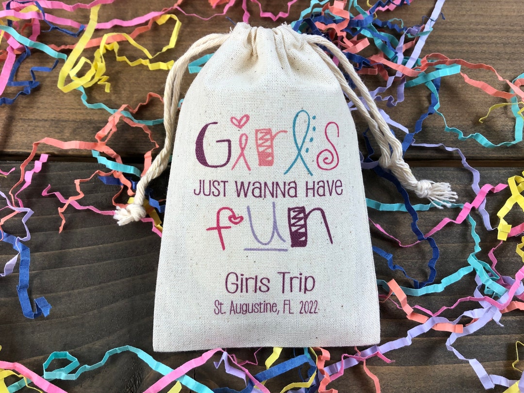 Set of 10 Girls Trip Survival Kit Hangover Bags ' Girls Just Wanna Have ...