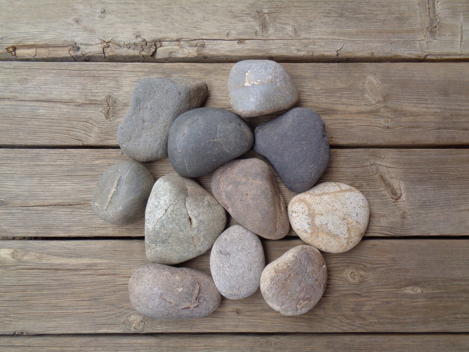 Box Medium River Stone Aquarium Decoraquascapefish Tank - Etsy