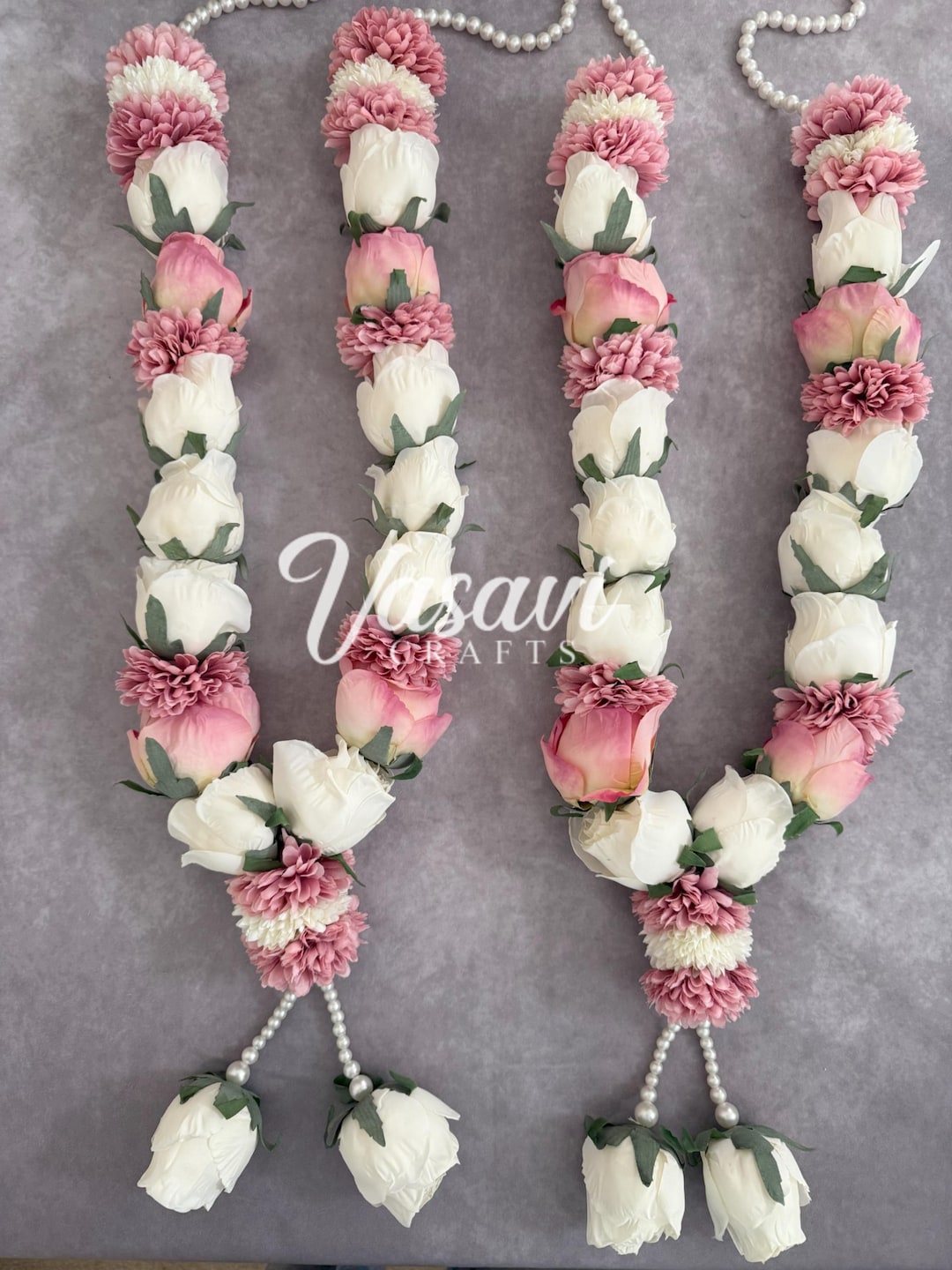 White Roses and Dusty Pink Flowers Wedding Varmala for Indian Wedding ...