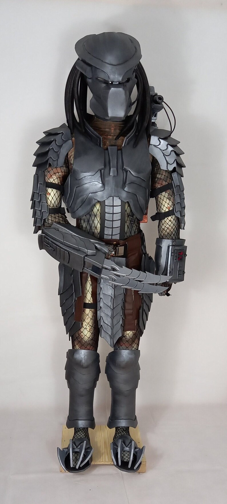 Predator Cosplay Armor on order / EVA Foam - Etsy.de