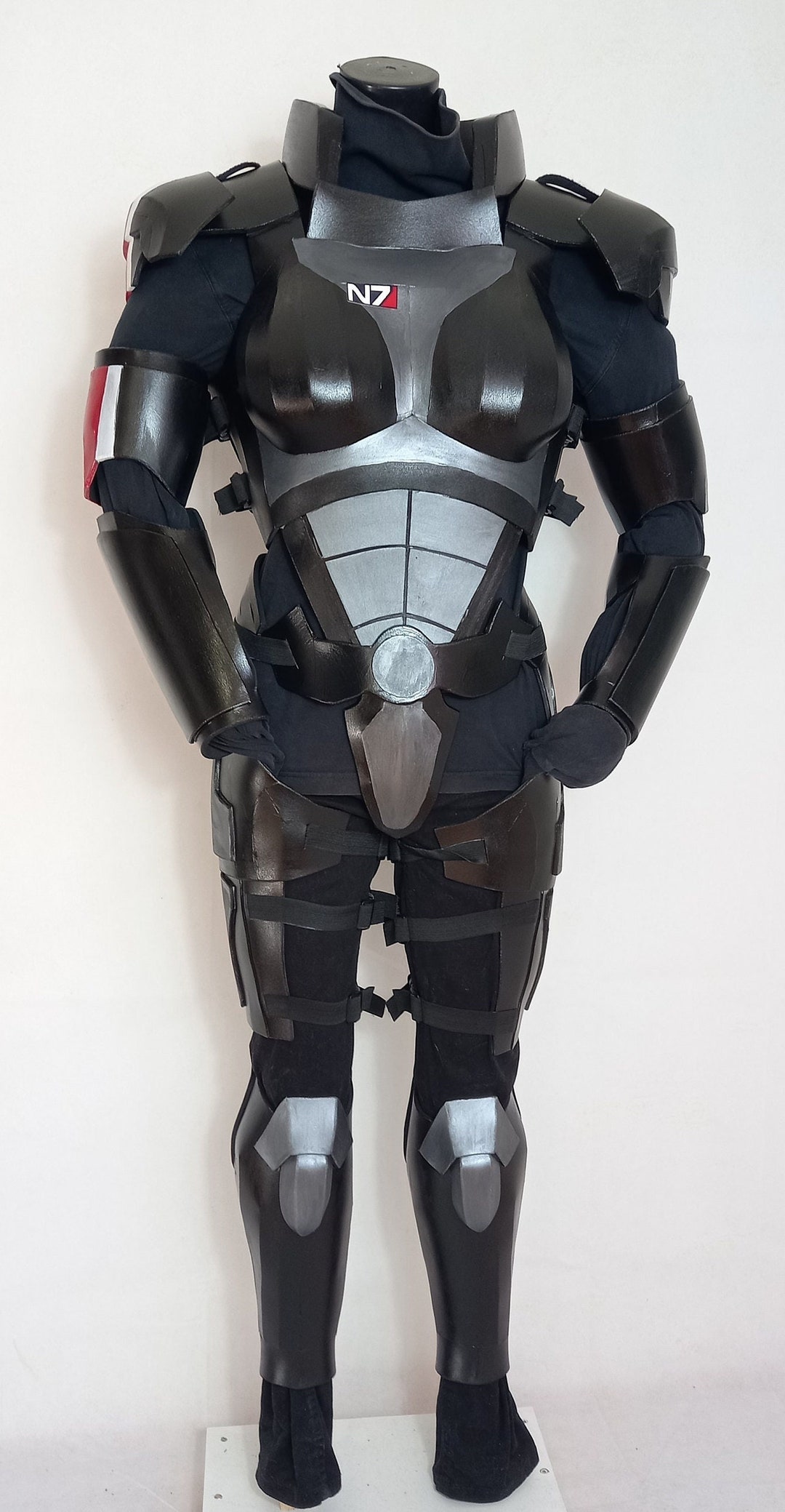 Female Mass Effect Cosplay Armor "n7 - Style" (on Order / EVA Foam) - Etsy